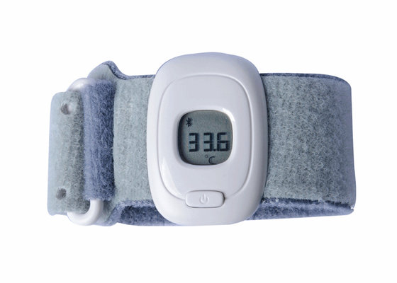 2017 New Children intelligent wearable electronic thermometer Bluetooth smart baby monitor household  android