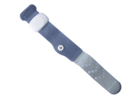 2017 New Children intelligent wearable electronic thermometer Bluetooth smart baby monitor household  android