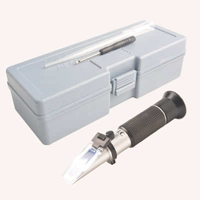2017 RHB-32ATC Hand Held Brix Refractometer For Sugar Beer Brix Test Optical 0-32% Brix ATC Refractometer Meter Refratom