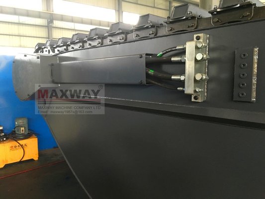 Hydraulic Extendable Amphibious Pontoon for 20--26 Ton Excavator , Model: MAX200PU-E
