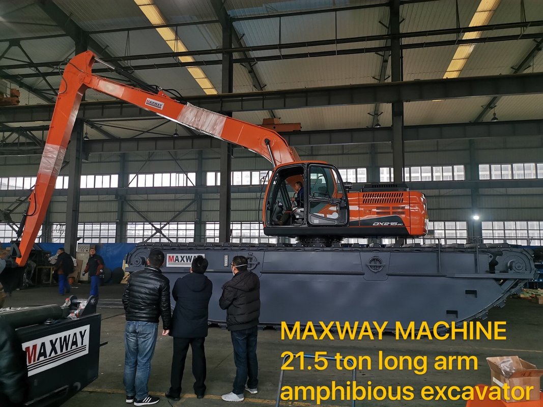 MAXWAY Long Arm Amphibious Excavator with Side Pontoon and Hydraulic Spuds for River Dredging