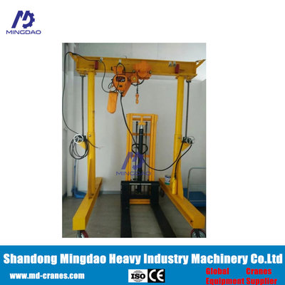 China Made Light Duty 1 ton 2 ton 3 ton 5 ton Portable Mobile Workshop Gantry Crane supplier