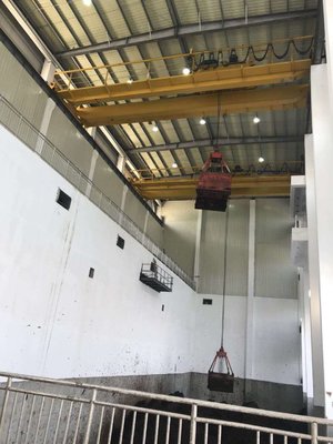World Widely Sold Wireless Radio Remote Control Double Girder Overhead Crane with Low Price supplier