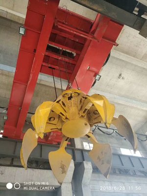 China Made  Hydraulic Overhead Bridge Grab Bucket Crane for Waste Incineration Plants Using supplier