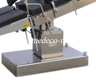 Foldable Obstetric Operation Table with Removable Headrest and 18° Trendelenburg