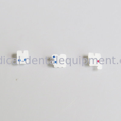 Ceramic Orthodontic Brackets Roth 022 Slot 3 With Hooks For Treatment