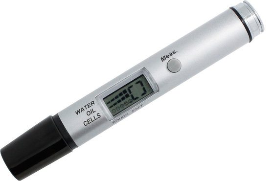 China Mini Portable Skin Analyzer Oil Meter Rapid Test Fast Reaction supplier