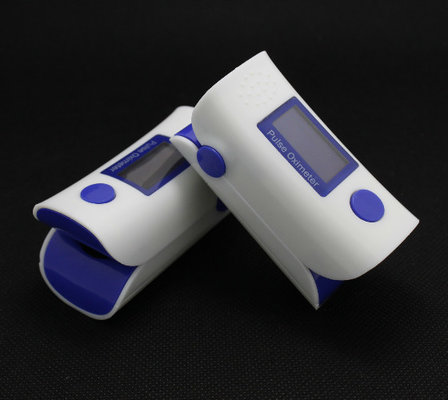 Hand - Held Fingertip Pulse Oximeter with SPO2 probe With OLED Display supplier