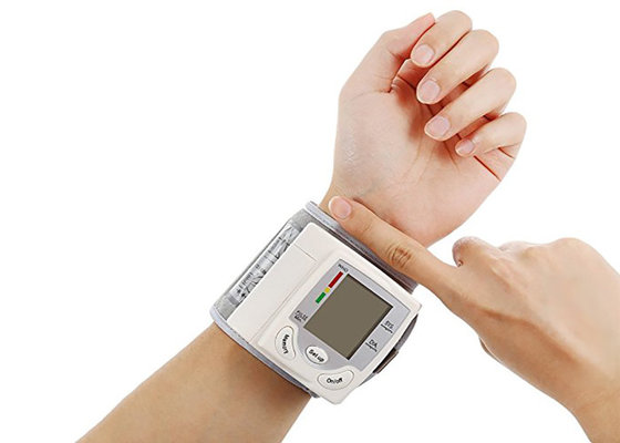 Energy Saving Electronic Blood Pressure Monitor Accurate Machine  with Adjustable supplier