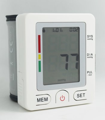 Digital Wrist Watch Automatic Arm Blood Pressure Monitor Electronic Medical Equipment supplier