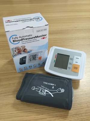 Automatic Blood Pressure Cuff Machine , Home Use Arm Blood Pressure Monitor supplier