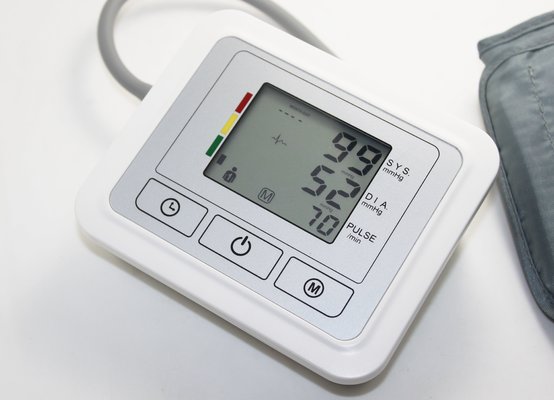 Mini Arm Type Blood Pressure Measurement Digital Instrument Large LED Screen supplier