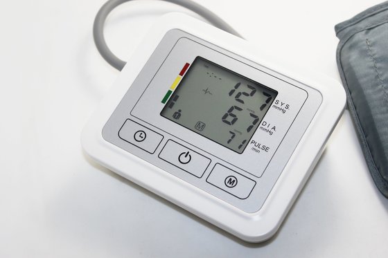 Mini Arm Type Blood Pressure Measurement Digital Instrument Large LED Screen supplier