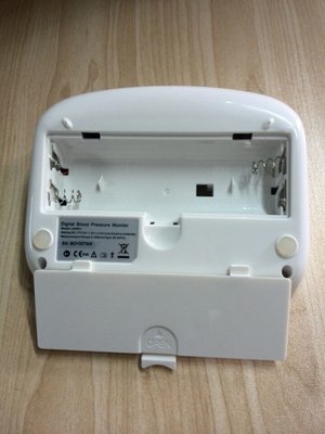 Digital Upper Arm Auto Blood Pressure Machine / Blood Pressure Check Meter supplier