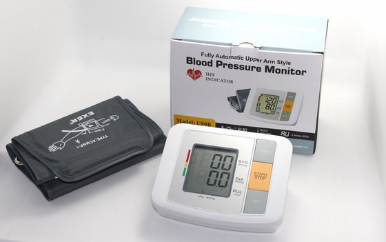 Upper Arm Digital Electronic Blood Pressure Monitor At Home Blood Pressure Test , CE supplier