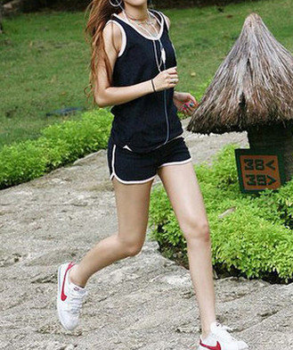 Summer wear cotton running of workout clothes leisure vest shorts sports outfit for girl supplier