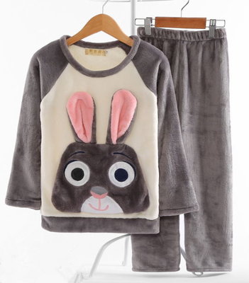 children‘s winter keep warm pajamas supplier