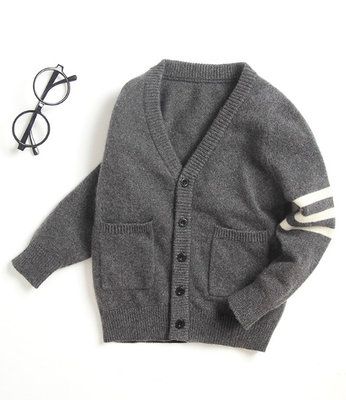 Childern keep wram  gery colour  long sleeve  sweate rcardigan  knittingwaer supplier