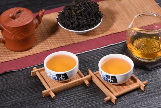 Chinese Famous Oolong tea strong taste Da Hong Pao loose leaf tea