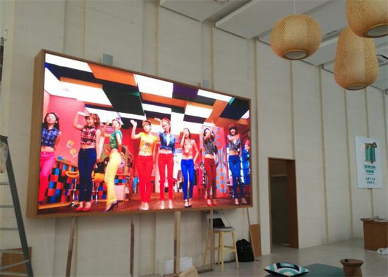 P2.5 HD Indoor LED Display Board , Commercial LED Display Screen For Meeting Room