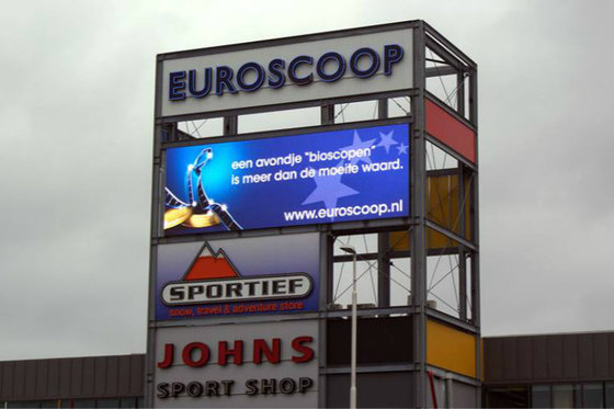 Waterproof HD Outdoor Fixed LED Display 4mm With Low Power Consumption