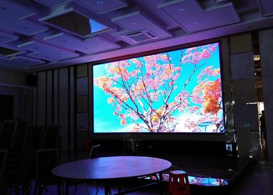 LED Commercial Advertising Display Screen Easy Structure Fast Maintenance