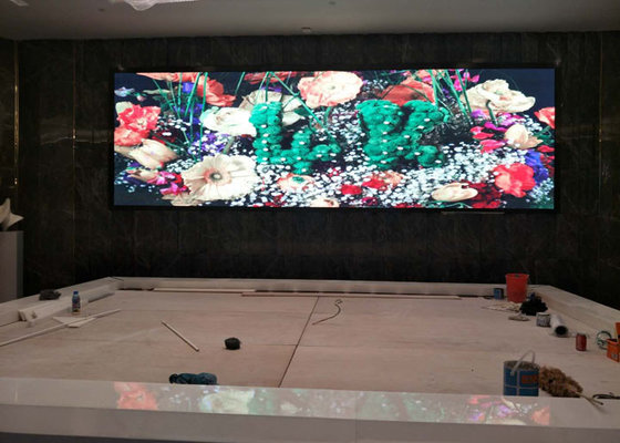 Wall Mounted Front Service LED Display 10 mm Pixel Pitch With 140° Wide View Angle