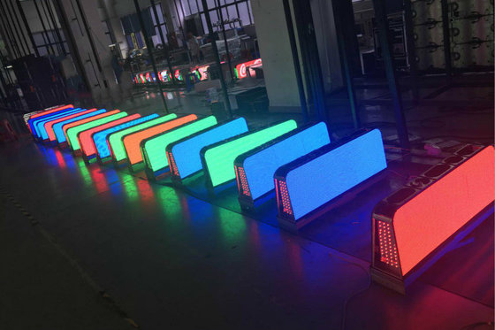 SMD2727 HD P5 Outdoor LED Display / Taxi Roof LED Display For Mobile Advertising