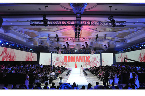 Reliable Indoor Rental LED Display Video Wall HD P4.8 Easy Installation For Sage Show