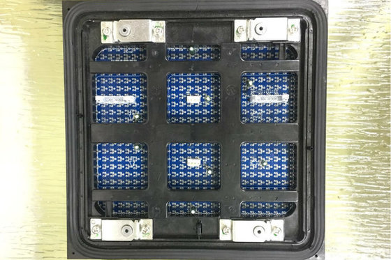 P13.33 DIP Waterproof LED Display , 1R1G1B LED Outdoor Advertising Screens