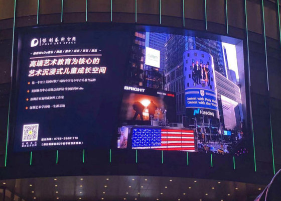 Full Color Outdoor Led Advertising Screens IP67 Waterproof Grade Ultra High Brightness