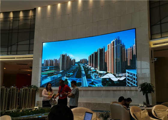 Front Access Indoor Advertising LED Display HD 1000 Nits Brightness For Advertising