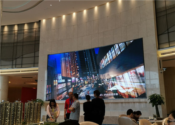 Curved Flexible Indoor Full Color Led Screen , Stage Led Video Wall 3 Years Warranty