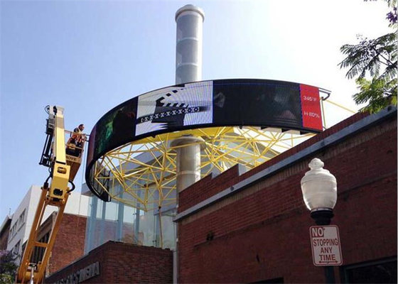 8500 Nit Brightness P10 Curved LED Screen For Advertising Outdoor Energy Saving