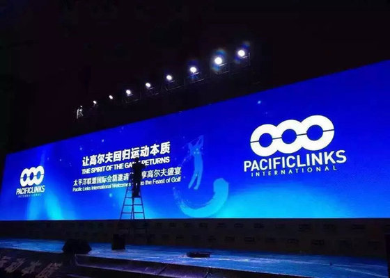 Super Bright P5 Indoor LED Display High Refresh Rate For Wall Mounted Installation