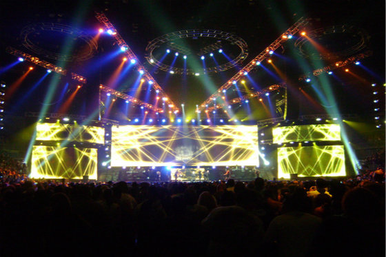 Giant Indoor Stage LED Screen P4.81 High Resolution 500x500mm LED Panels