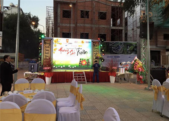 Energy Saving Outdoor Rental LED Display With Die Casting Aluminum Cabinet