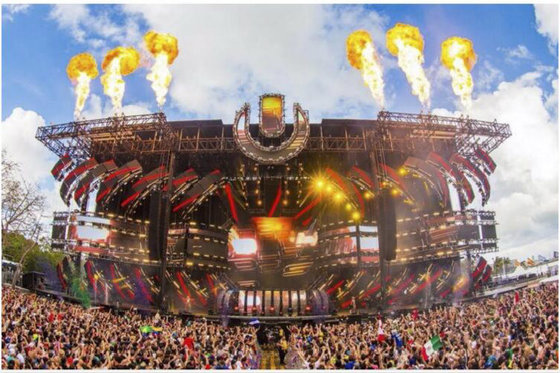 High Resolution Outdoor Rental LED Display PH3.91mm Energy Saving For Shows