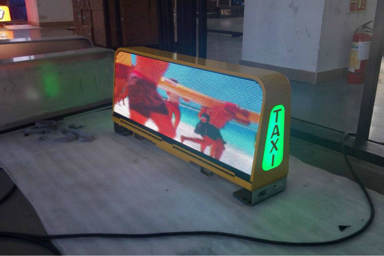 P5 Taxi LED Advertising Sign / Taxi Top LED Screen With Energy Saving Power Supply