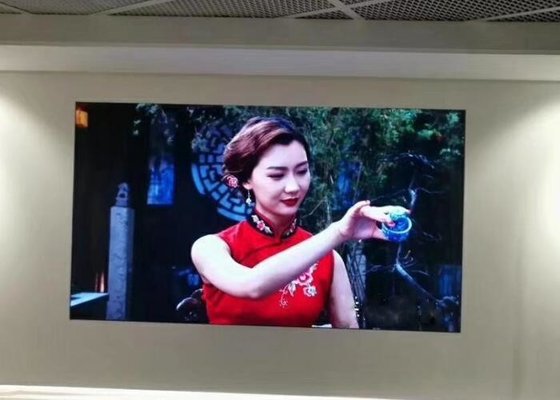 Wall mounted Small Pixel Pitch LED Display P1.56 With Front Service 3840hz Refresh