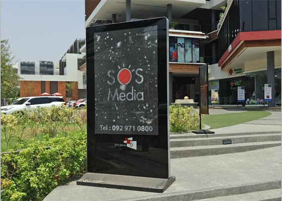 60 Inch P4 Outdoor LED Display Screen , Totem LED Display With 4G Control System