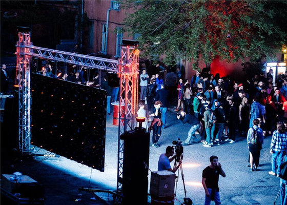 Outdoor SMD LED Display Rental With 576x576mm Die Casting Aluminum Cabinet
