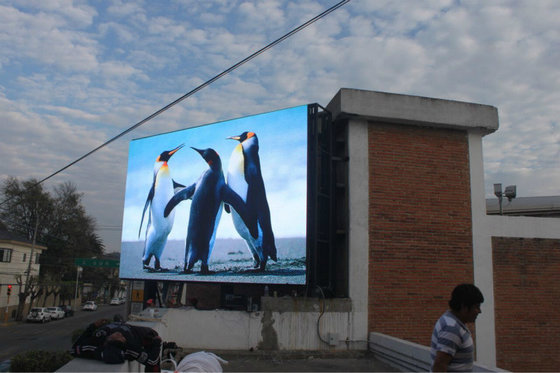 Outdoor LED Advertising Screens , SMD 3535 Billboard LED Display For Street Advertising