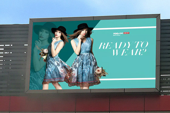 P13.33 DIP Waterproof LED Display , 1R1G1B LED Outdoor Advertising Screens