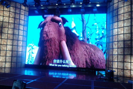 HD 4mm Pixel Pitch Indoor Advertising LED Display With High Refresh Rate