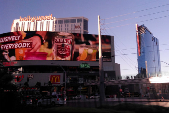 PH4mm High Resolution LED Billboard Advertising LED Display Screen Waterproof