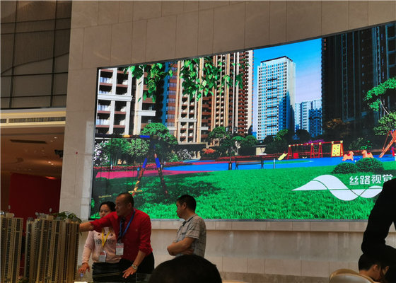 Curved Flexible Indoor Full Color Led Screen , Stage Led Video Wall 3 Years Warranty