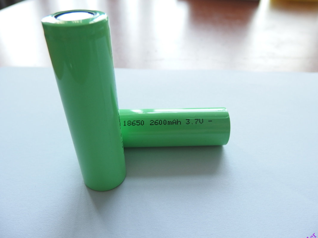 3.7V Samsung original 18650 Lithium ion battery (ICR18650-26FM, 3.7V 2600mAh)