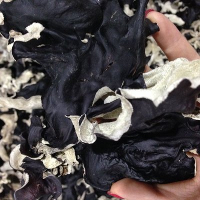 Factory Price Washed Dried White Back Black Fungus Whole in 1KGS Pack