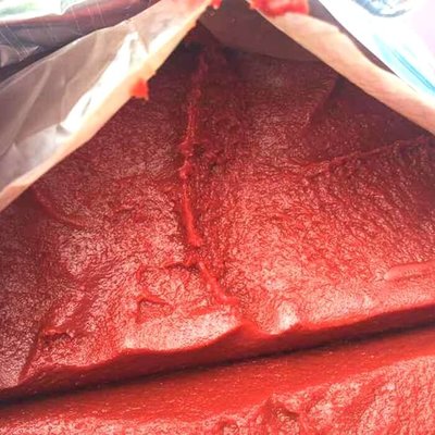 Factory Price Premium Pure Red Tomato Paste in Drum 36-38% Brix